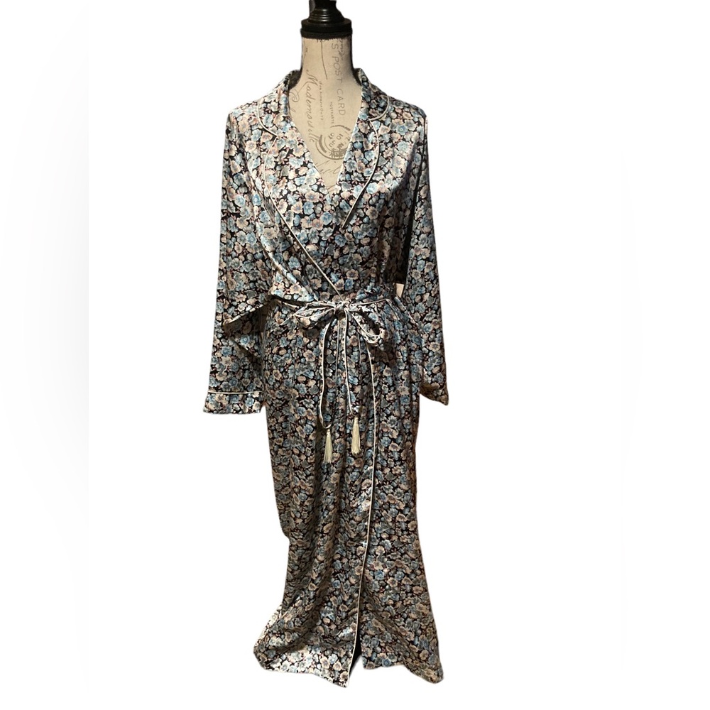 Vintage Christian Dior Floral Robe - Gem